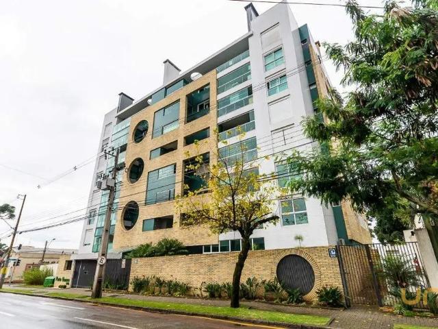 Apartamento no Alto Da Rua Xv de 143.6 m² com 2 quartos