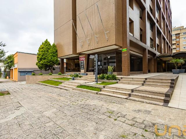 Apartamento no Alto Da Rua Xv de 35 m² com 1 quarto