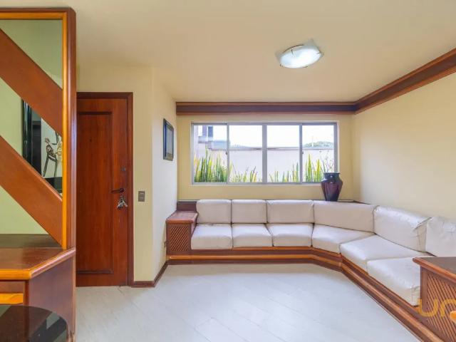 Apartamento no Alto Da Xv de 85 m² com 2 quartos