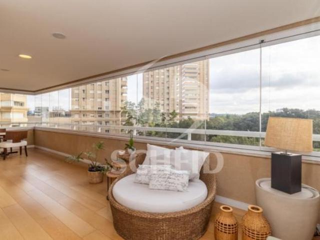 APARTAMENTO NO ALTO DE PINHEIROS, 3 DORMITÓRIOS, 3 SUÍTES, 5 VAGAS