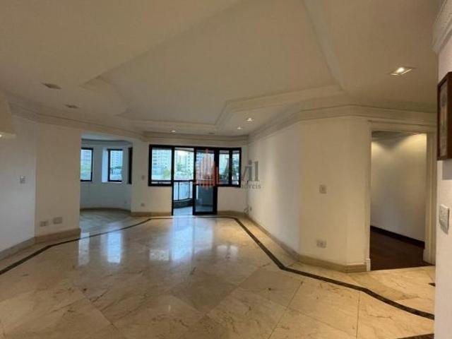 Apartamento no Anália Franco com 156m² a Venda