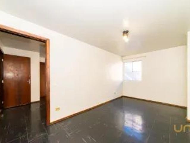 Apartamento no Bacacheri de 79.49 m² com 2 quartos