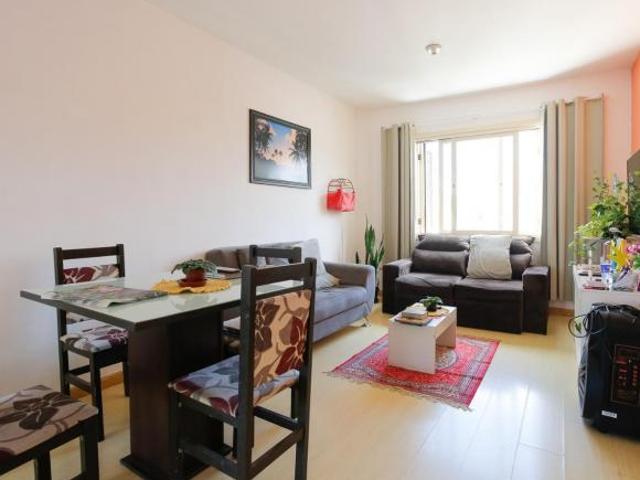 Apartamento no bairro Cavalhada