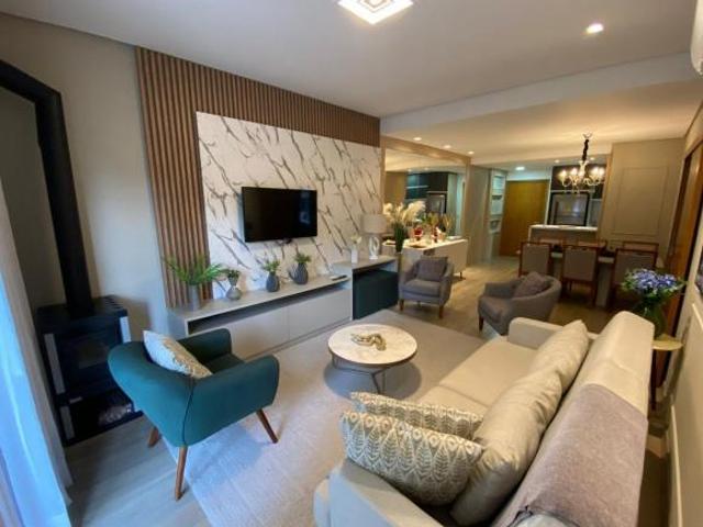 Apartamento no bairro Carniel