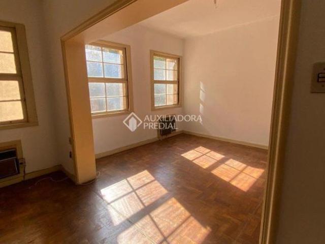 Apartamento no bairro Centro Histórico com 3 dormitórios 1 vaga