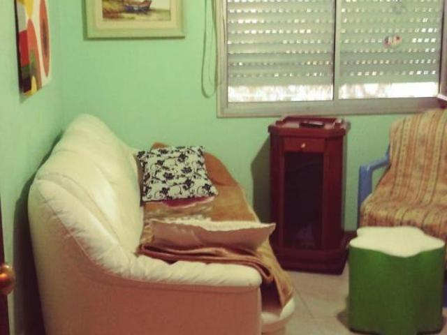 Apartamento no bairro Cristal de 2 dormitórios e vaga rotativa