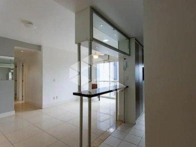 Apartamento no Bairro Cristal de 3 dormitórios,1 Suíte, Semi mobiliado com 1 vaga