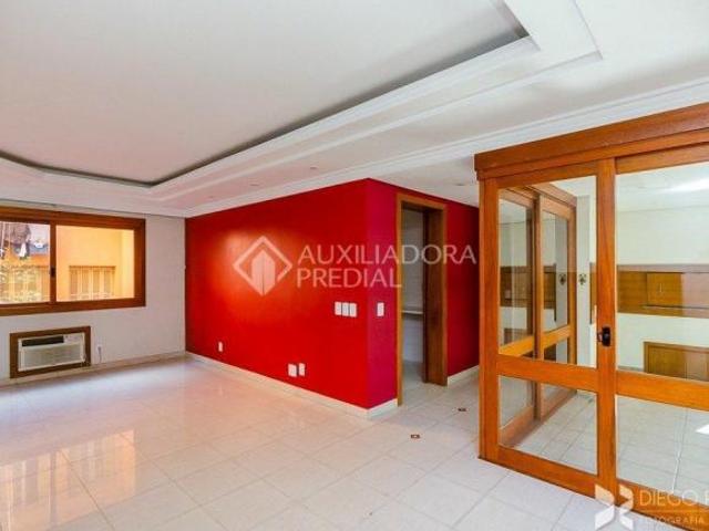 Apartamento no bairro Auxiliadora