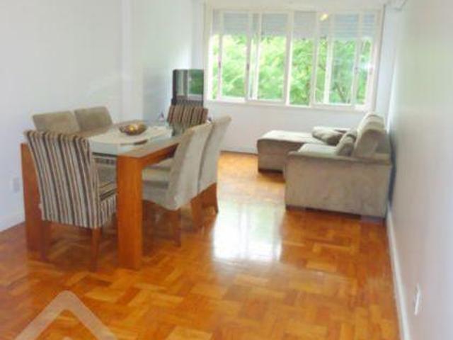 Apartamento no bairro Auxiliadora