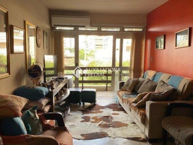 Apartamento no bairro Auxiliadora