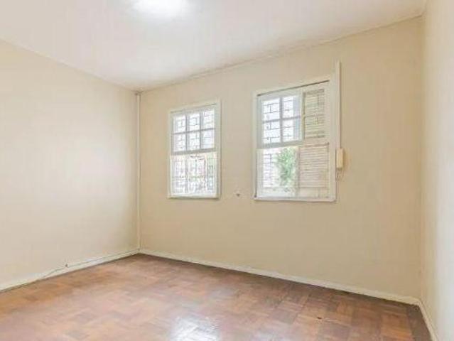 Apartamento no bairro Boa Vista de 1 dormitório térreo