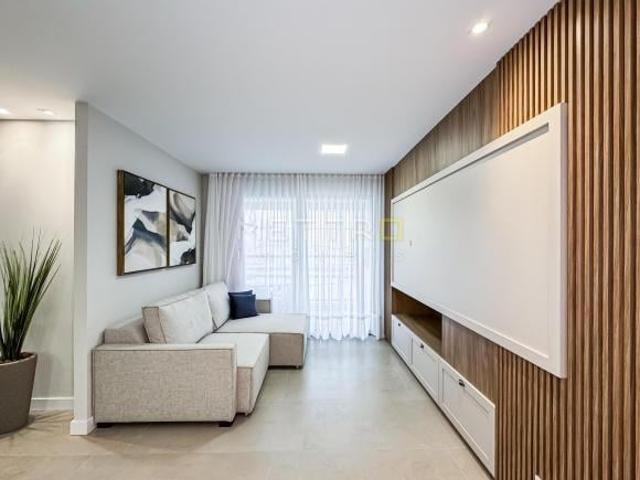 APARTAMENTO no bairro Boa Vista em Curitiba Refe