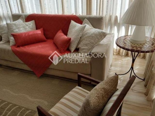 Apartamento no bairro Bavária