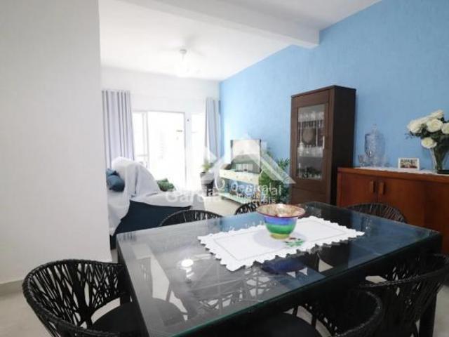 Apartamento no bairro Belmira Novaes em Peruíbe