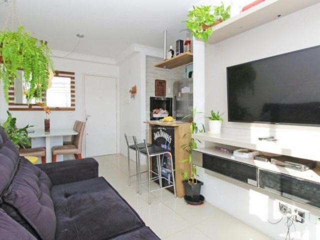 Apartamento no bairro Glória