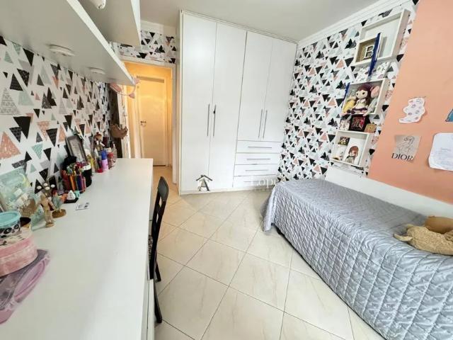 Apartamento no bairro do boa vista em são vicente, com vista parcial mar! Localização privilegiada