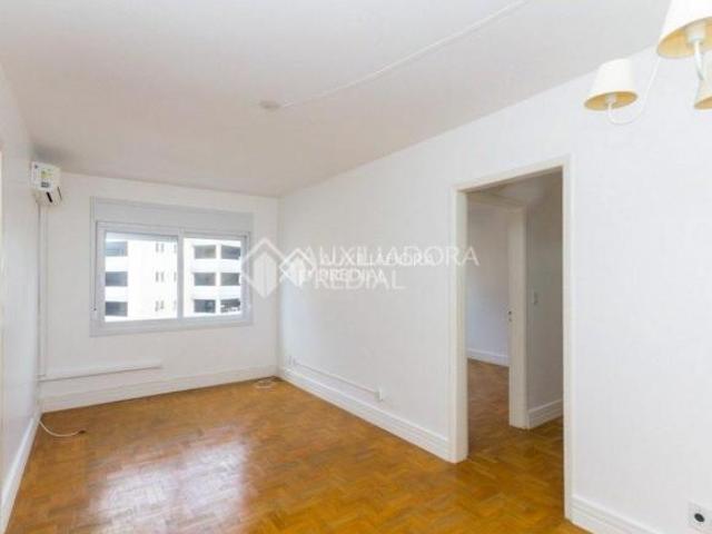 Apartamento no bairro Floresta