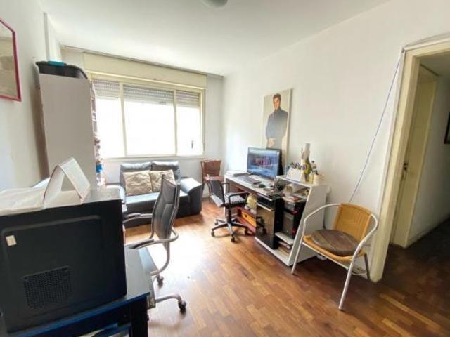 Apartamento no bairro Floresta
