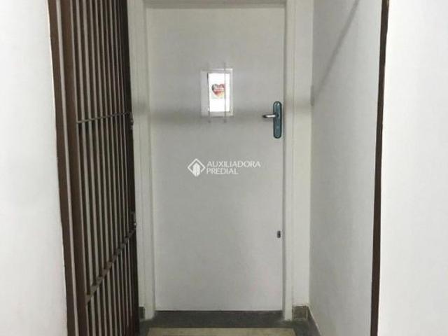 Apartamento no bairro Floresta