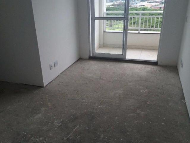 Apartamento no bairro Humaitá