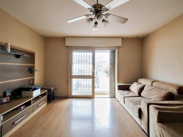 Apartamento no bairro Itu Sabará