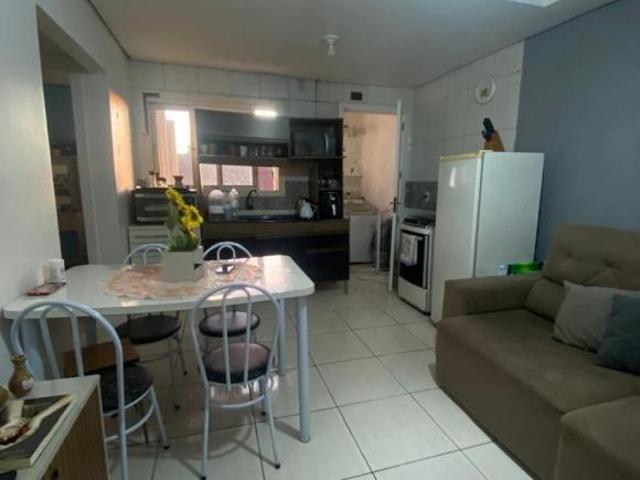 Apartamento no bairro Jardim Algarve Alvorada