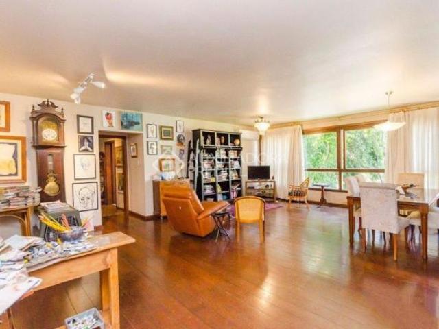 Apartamento no bairro Moinhos de Vento