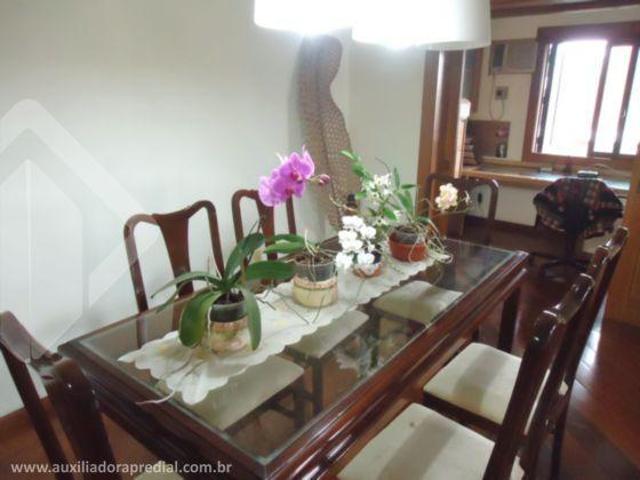 Apartamento no bairro Mont Serrat