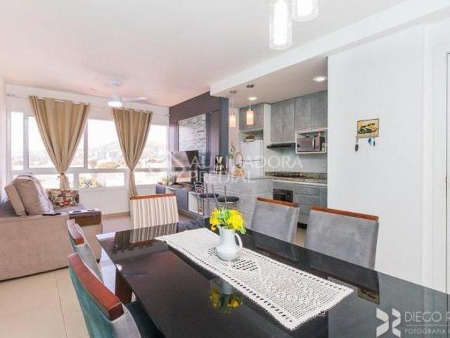 Apartamento no bairro Medianeira