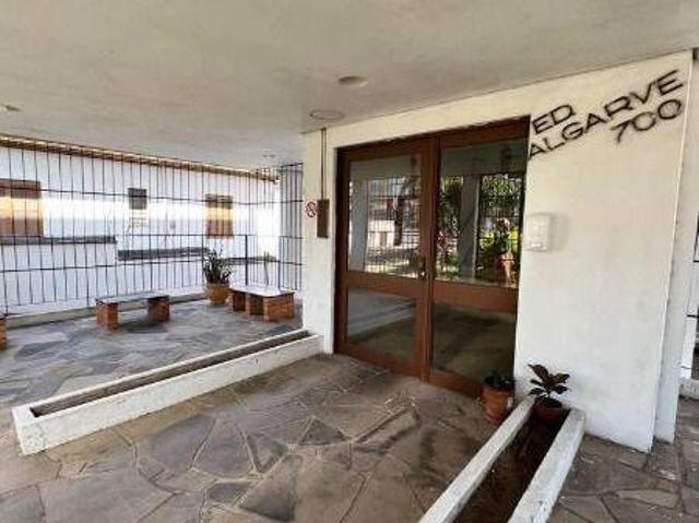 Apartamento no bairro Medianeira, com 1 dormitório s