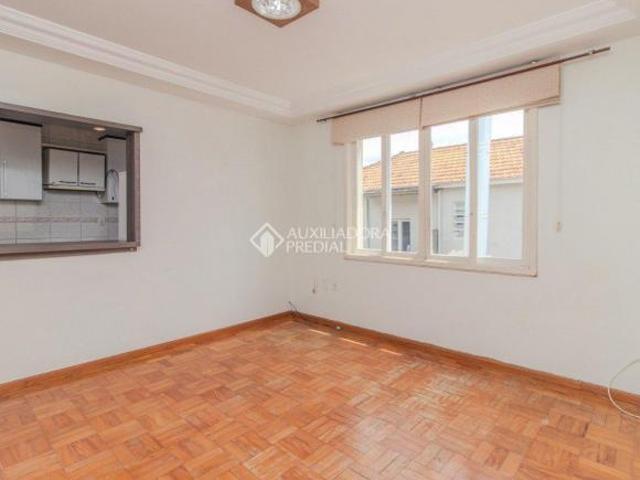 Apartamento no bairro Menino Deus
