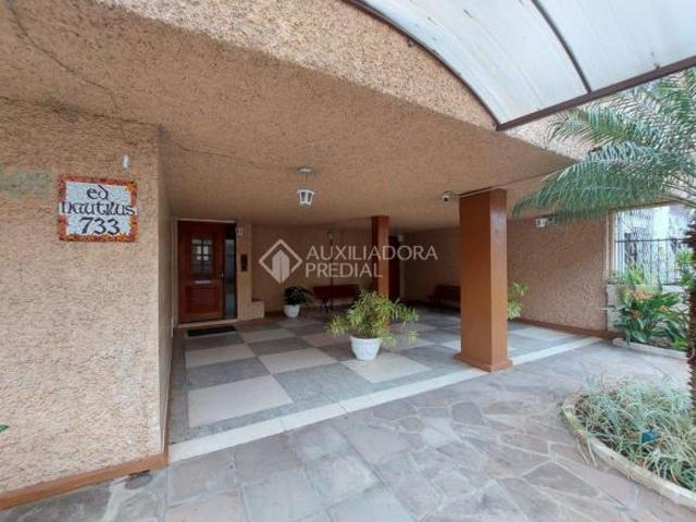Apartamento no bairro Menino Deus