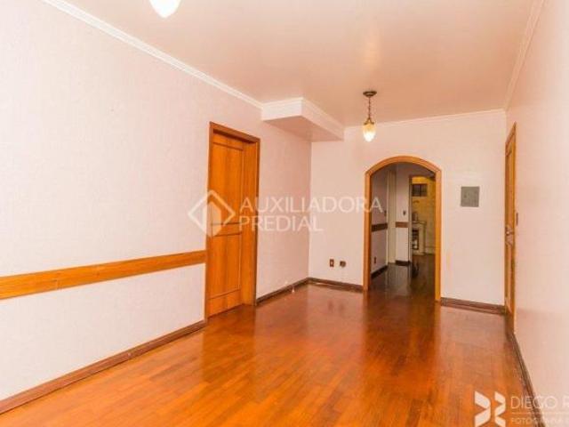 Apartamento no bairro Menino Deus