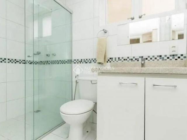 Apartamento no bairro Menino Deus