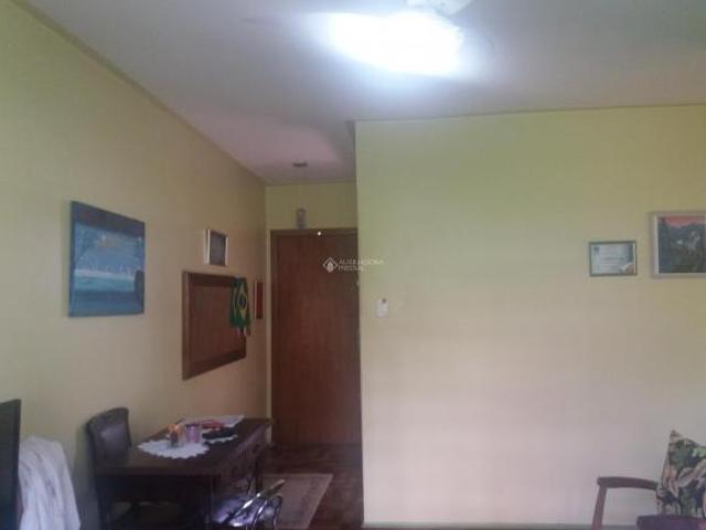 Apartamento no bairro Menino Deus
