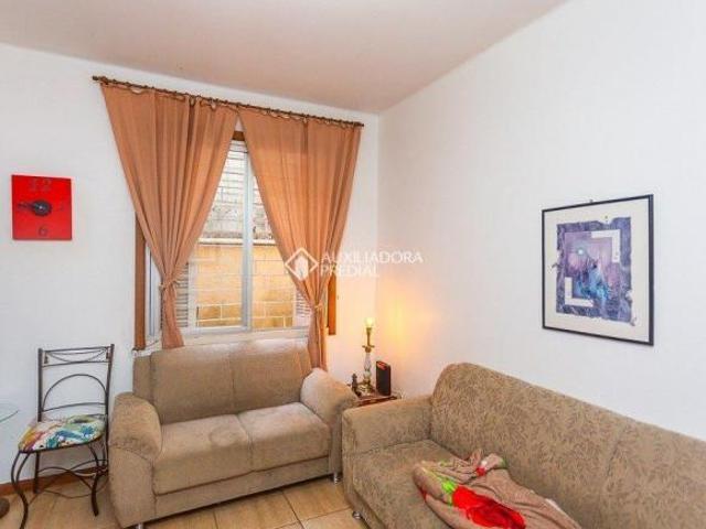 Apartamento no bairro Menino Deus