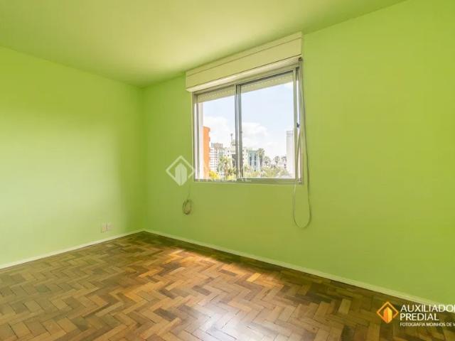 Apartamento no bairro Menino Deus