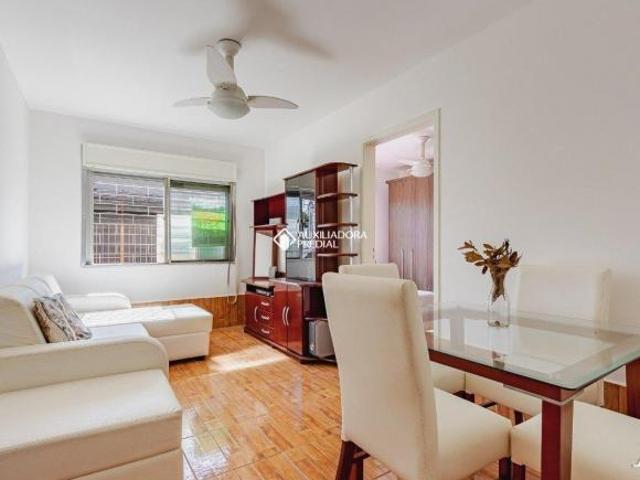 APARTAMENTO NO BAIRRO SÕA SEBASTIÃO