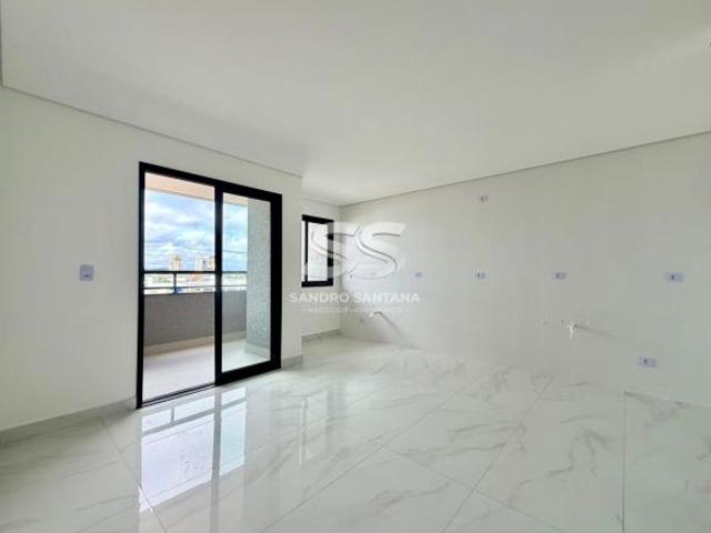 Apartamento no bairro São Pedro, a 2 minutos do Angeloni e Havan São José dos Pinhais/PR