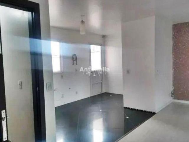 Apartamento no bairro Sagrada Família