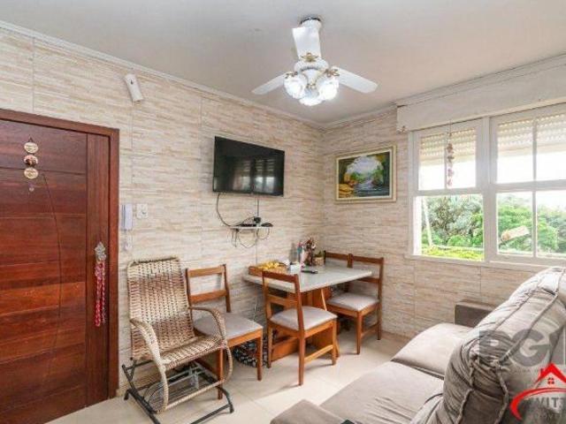 Apartamento no bairro Santo Antônio de 2 dormitórios e *vaga rotativa
