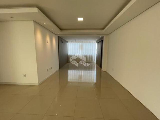 Apartamento no Bairro Santa Catarina, com área privativa de 122m², 3 três dormitório sendo 1 suíte