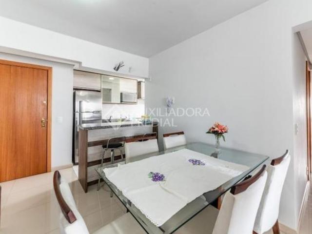 Apartamento no bairro Santana