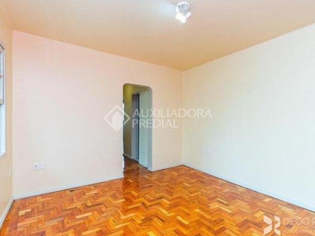 Apartamento no bairro Santana