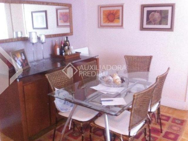 Apartamento no bairro Santana
