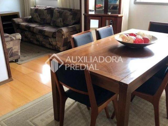 Apartamento no bairro Sarandi