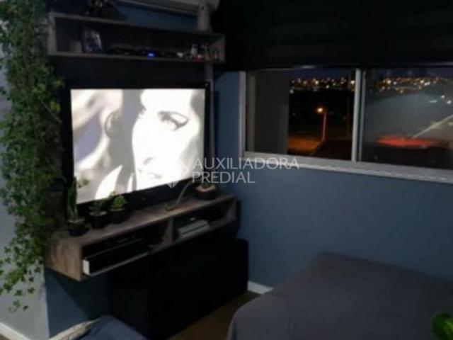 Apartamento no bairro Sarandi