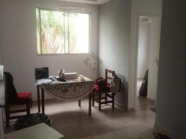 Apartamento no Bairro Sumarezinho, em Ribeirão Preto no Condomínio Parque Rochester