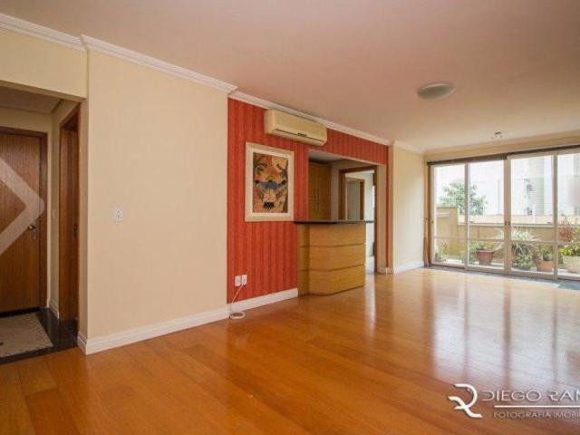Apartamento no bairro Partenon
