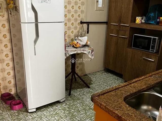 Apartamento no bairro Partenon